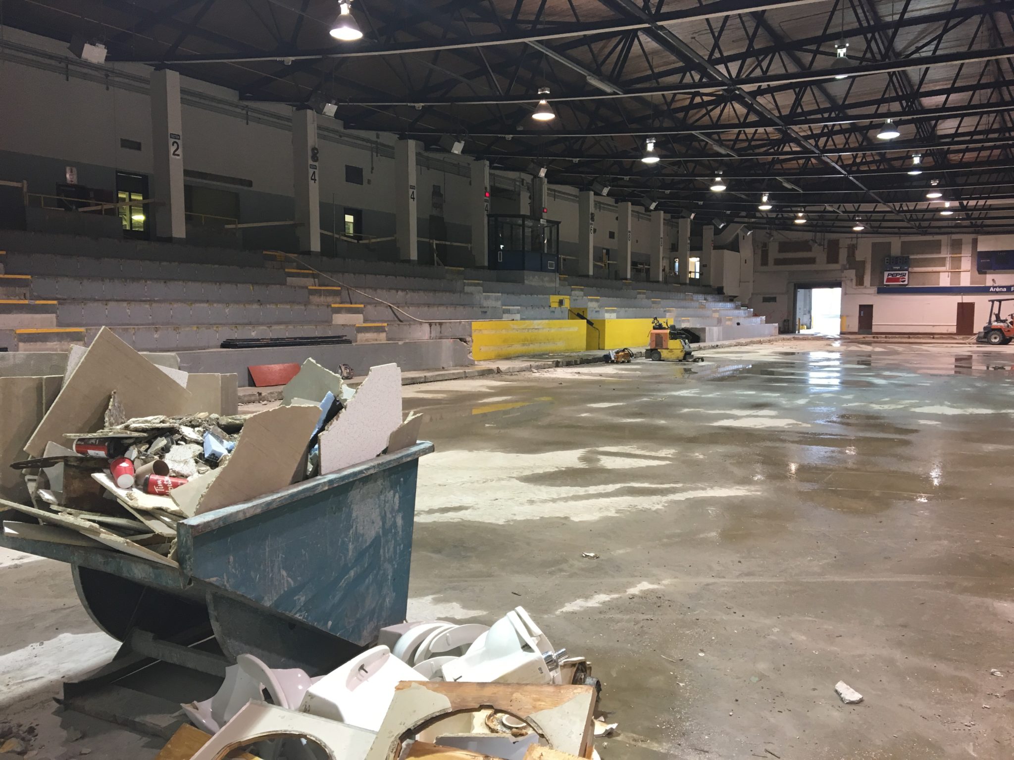 Arena Raymond-Bourque – Hockey Saint-Laurent