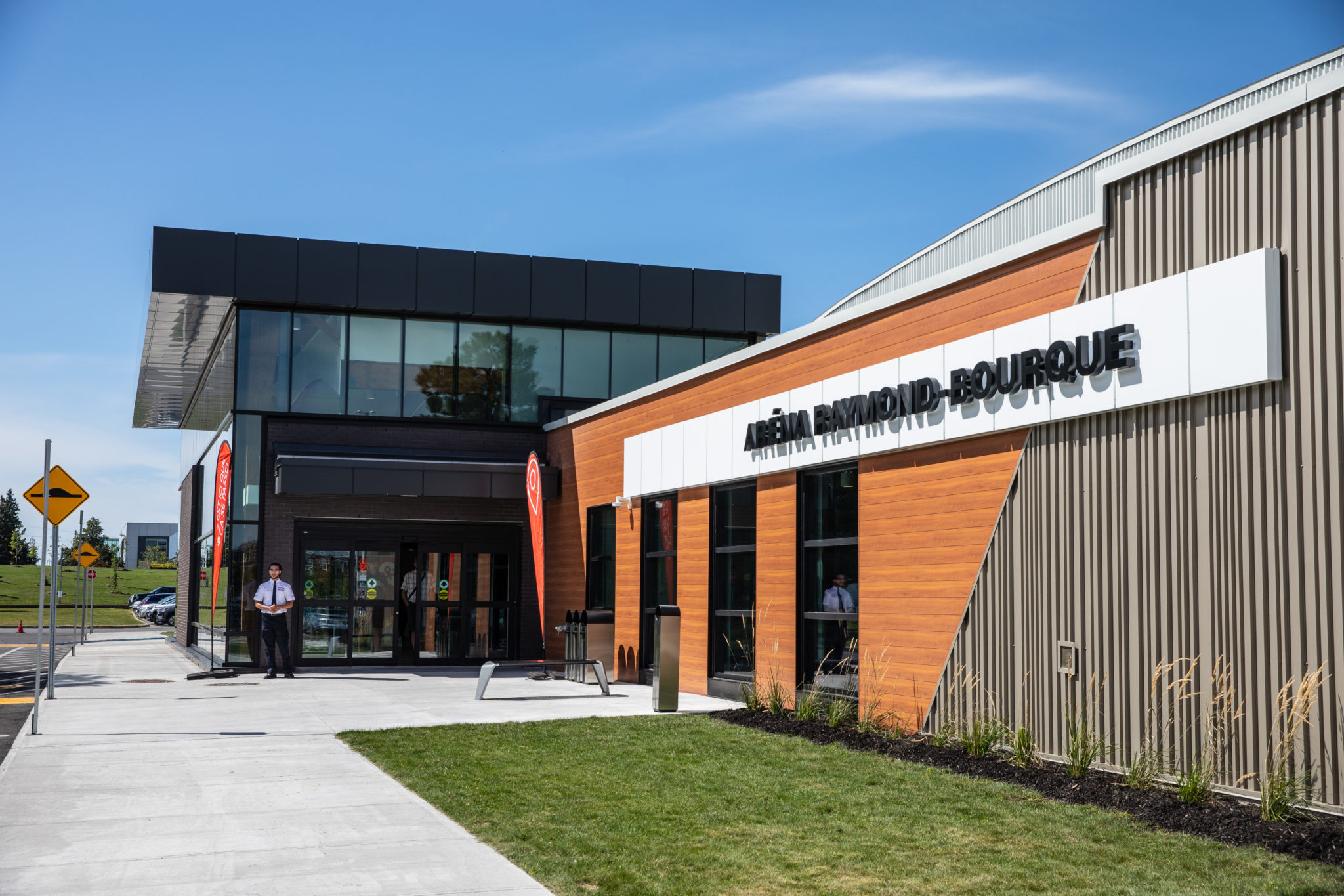 Arena Raymond-Bourque – Hockey Saint-Laurent